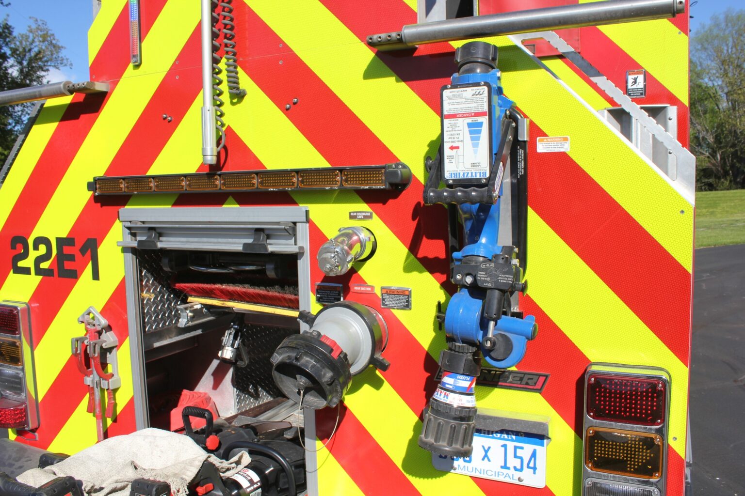 22 Engine Rescue – SOUTH TORCH LAKE FIRE DEPARTMENT