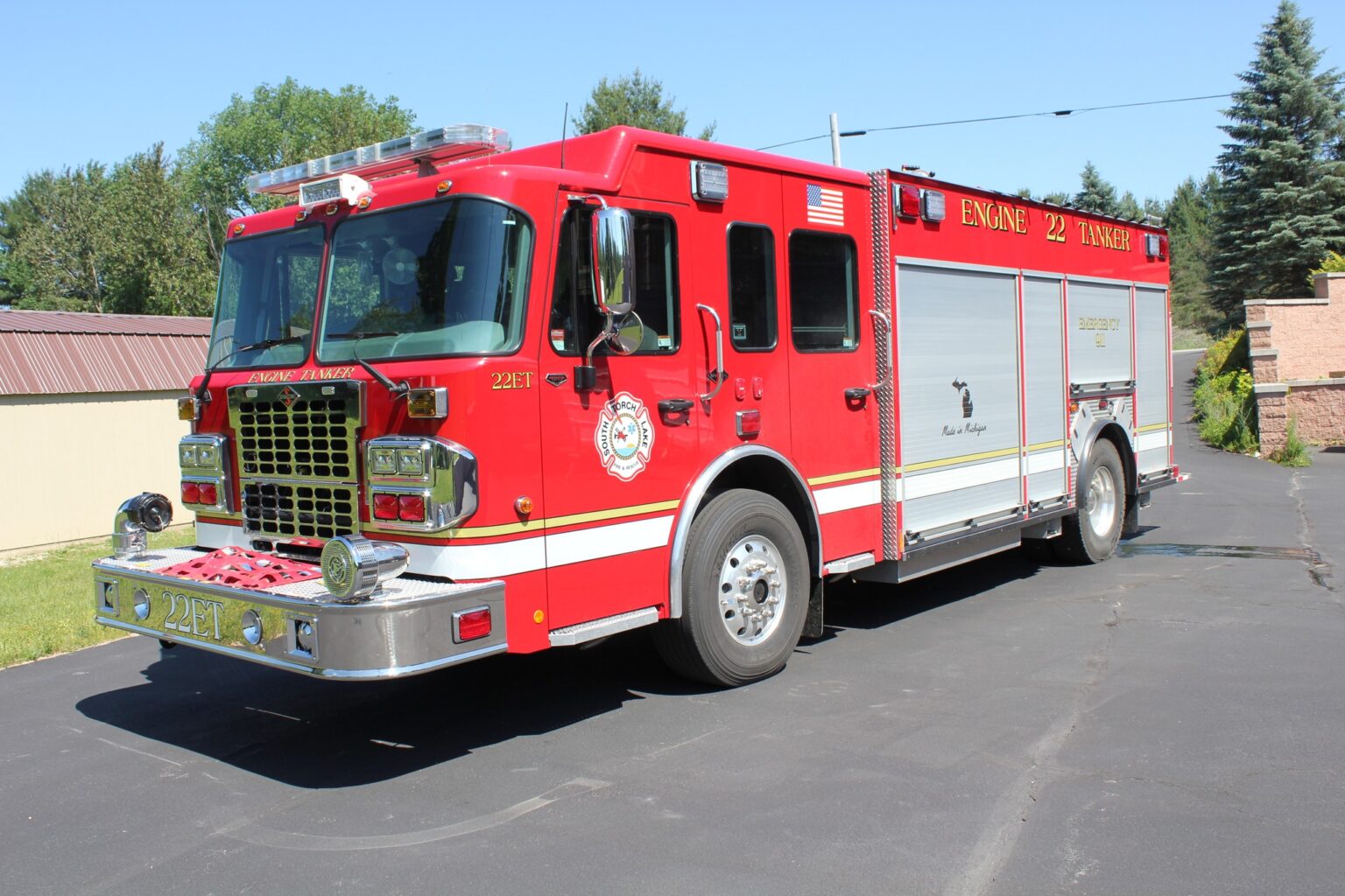 22 Engine Tanker – SOUTH TORCH LAKE FIRE DEPARTMENT